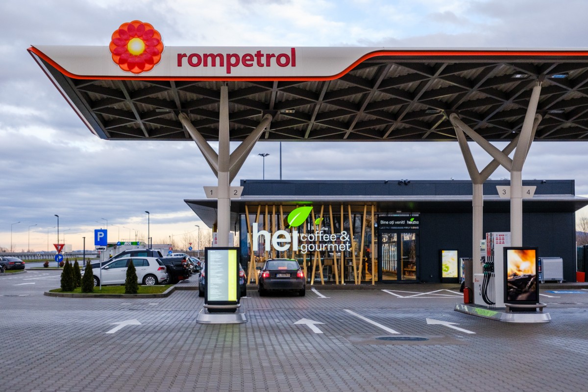 Rompetrol | Primele centre de servicii integrate şi benzinării ...