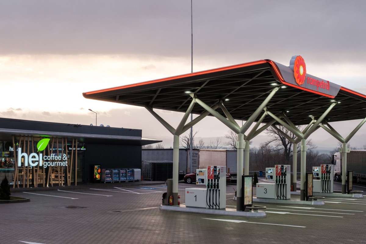 Rompetrol | Rompetrol, 13 noi staţii de carburanţi în 2026